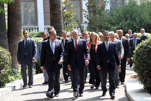 Les membres du nouveau gouvernement ont prêté serment | iNFO-GRECE