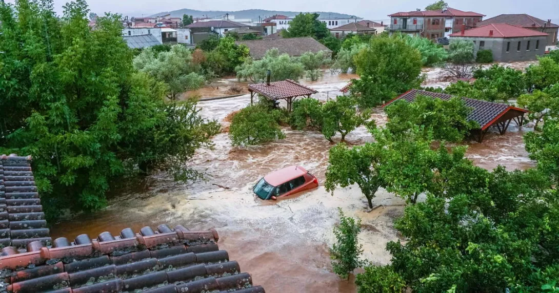 Déjà en proie à de violentes inondations, la Grèce est sous la menace d ...